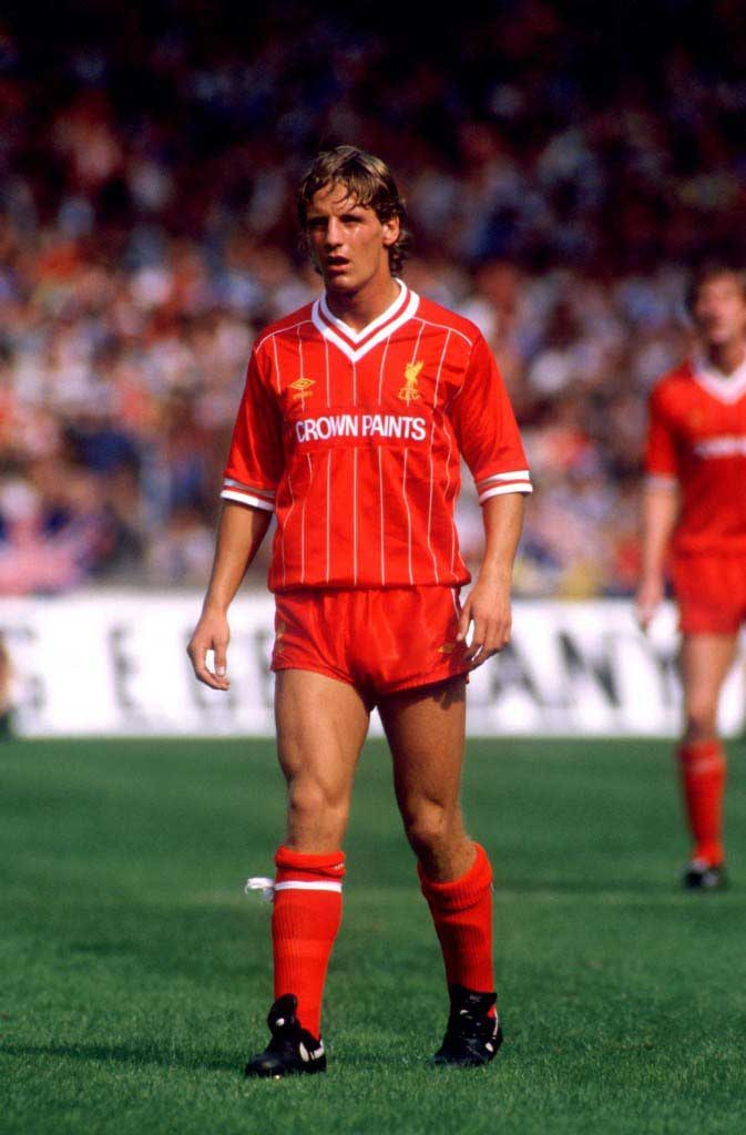 LIVERPOOL: "THERE'S ONLY ONE PAUL WALSH" - The Anfield Wrap